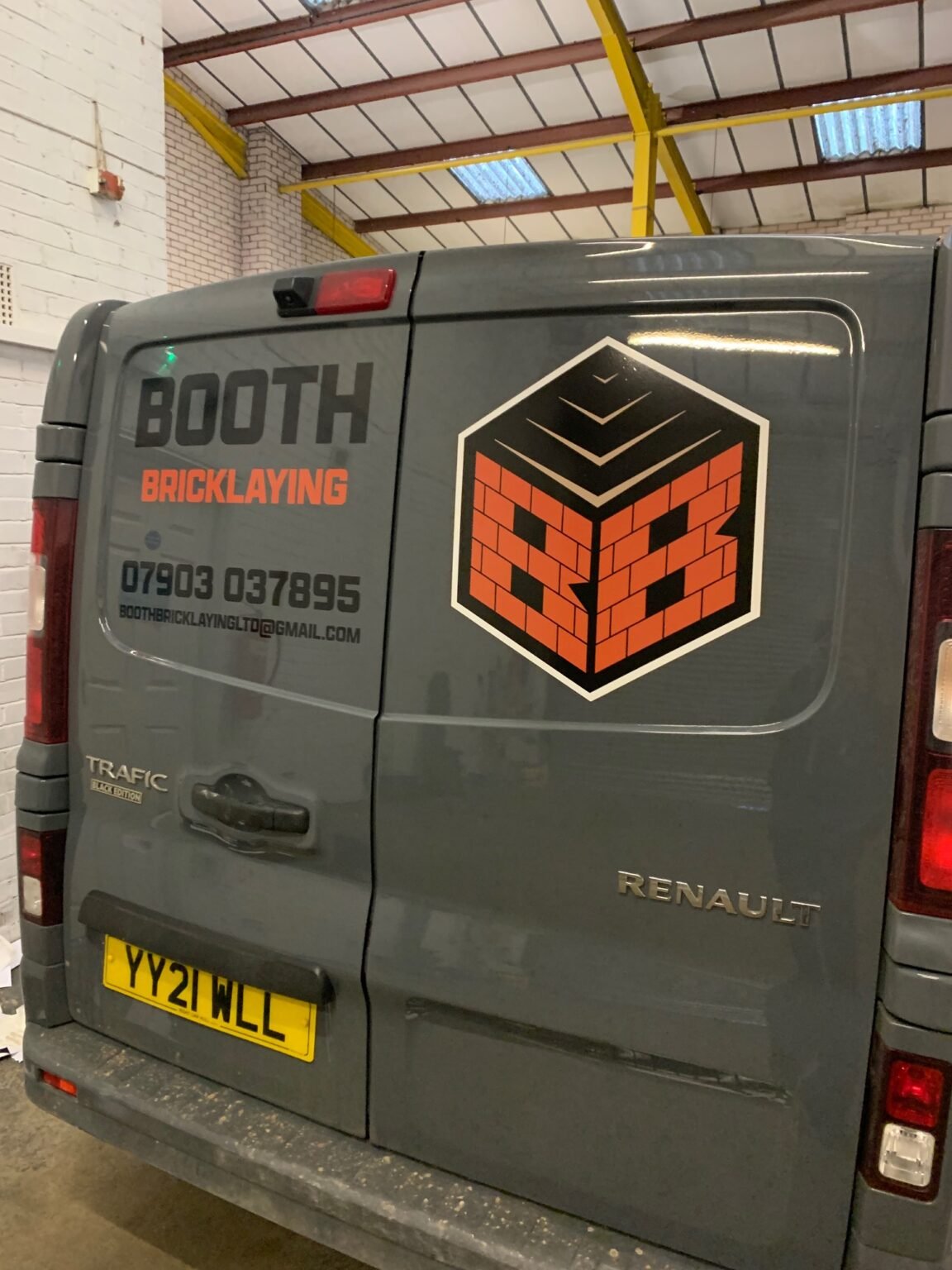 Why You Should Use Vehicle Graphics To Advertise Your Business ...